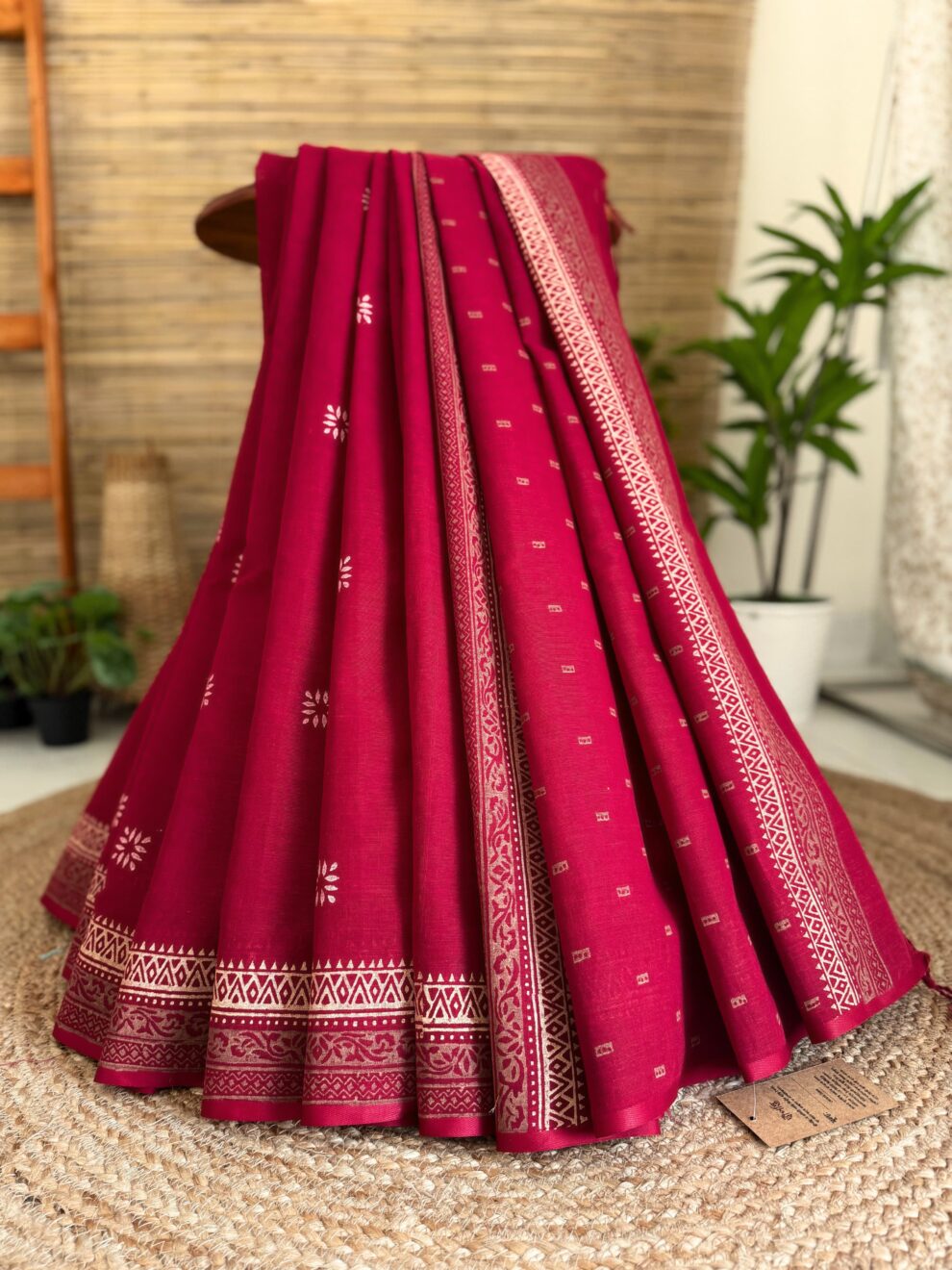 রায়া - Raya - দ্বীপন্তি - Diponty